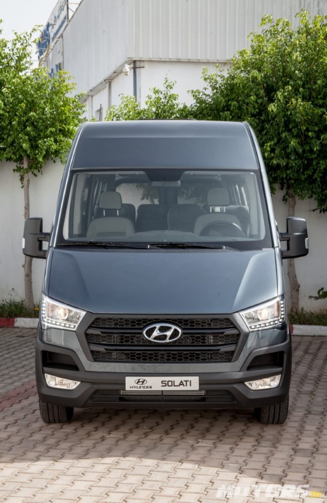 Présentation du minibus Hyundai H350 Solati 16 Places - Motors.tn