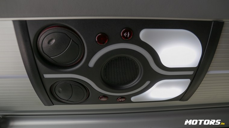 Otokar, la marque Leader livre 5 bus à la SRTGN - Motors.tn