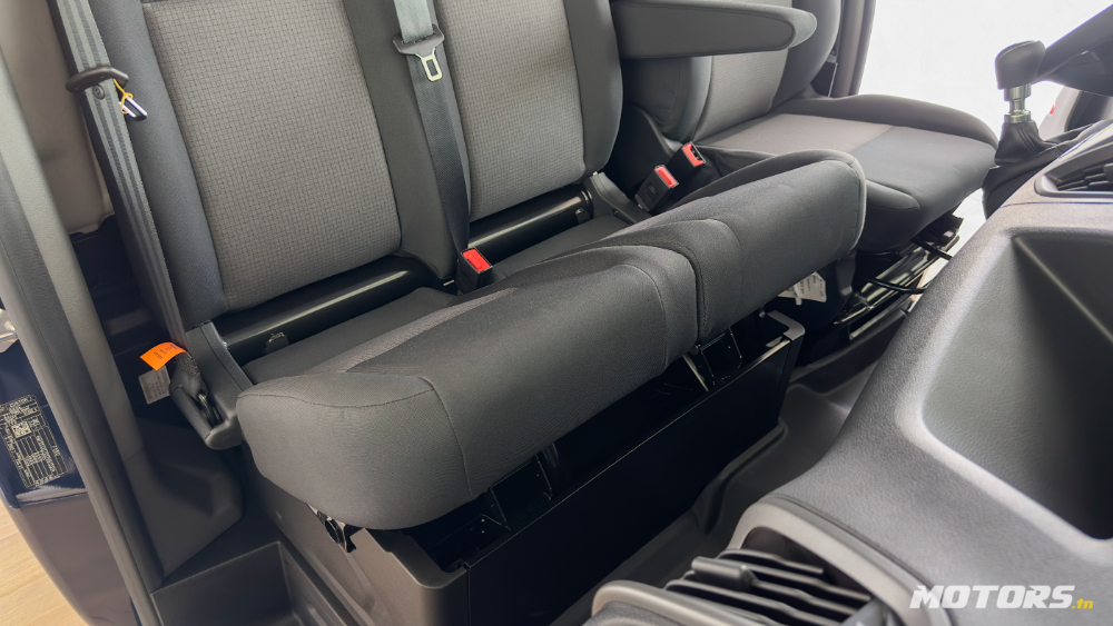 Ford Transit Custom : La Solution Idéale pour les PME Tunisiennes ...