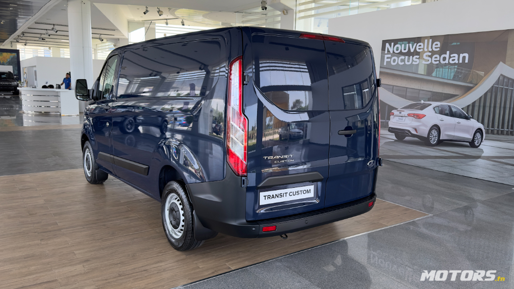 Le Ford Transit Custom : L'utilitaire polyvalent et fiable pour les ...