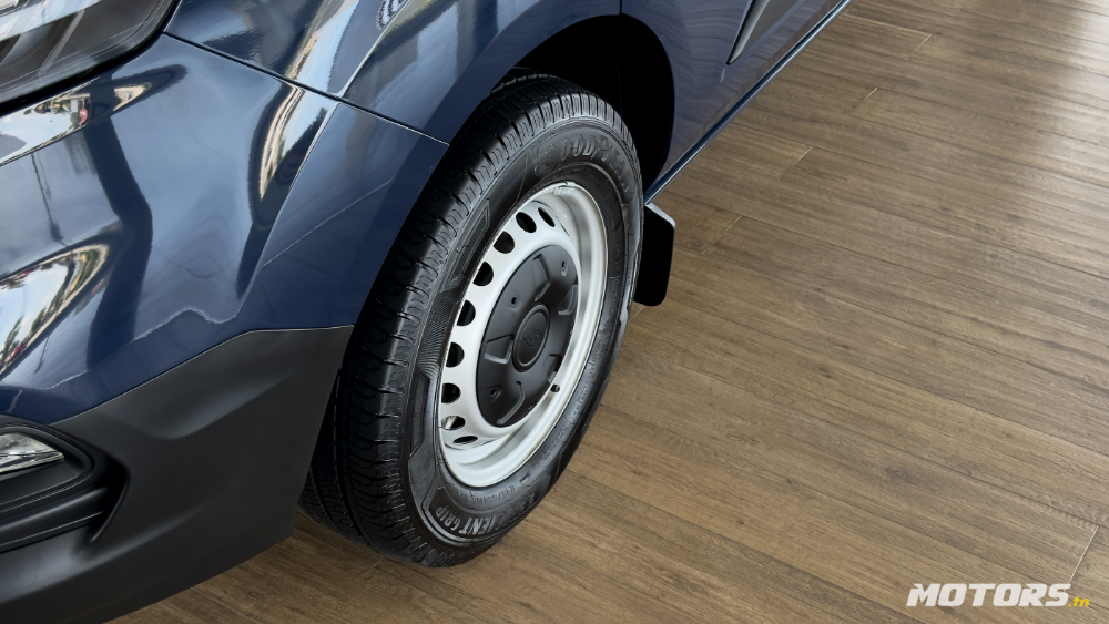 Le Ford Transit Custom : L'utilitaire polyvalent et fiable pour les ...