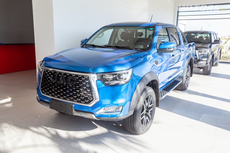 Prix pick-up JAC T8 4X4 double cabine 4 portes neuf en Tunisie - Motors.tn